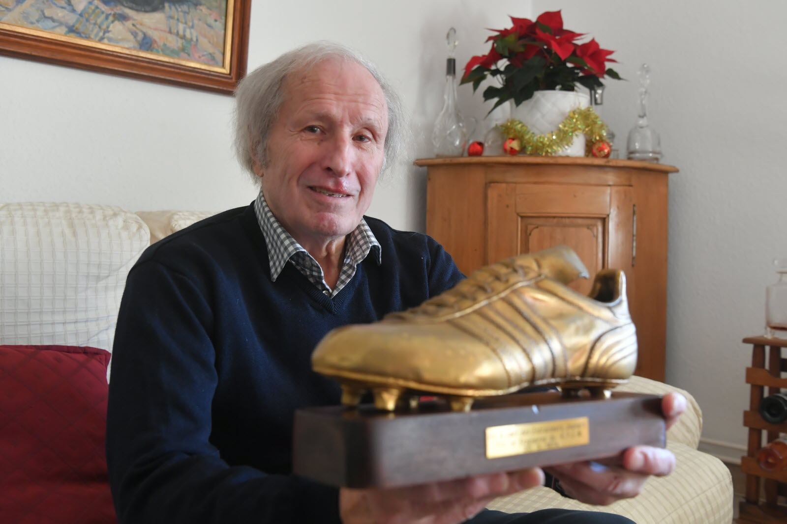 Gérard Hausser, ailier alsacien de légende du football français, s ...