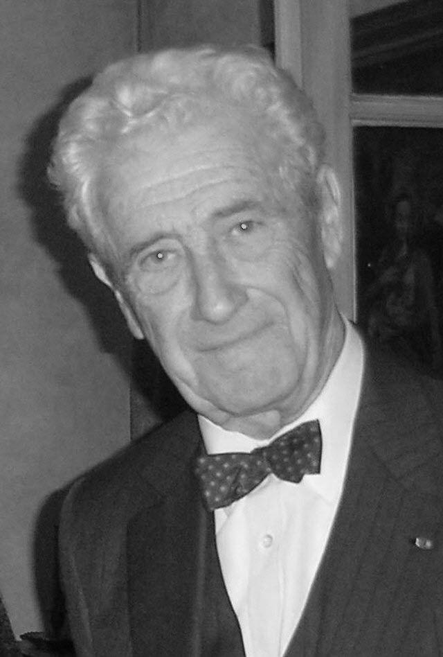 L'archiviste et historien français Jean Favier est décédé