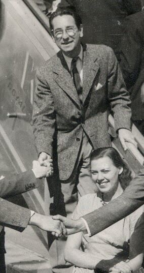 Le réalisateur, scénariste et acteur franco-américain Dennis Berry nous ...