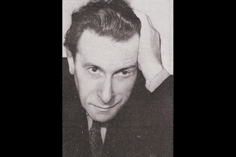 Le metteur en scène et acteur de théâtre Charles Dullin, a tiré sa ...