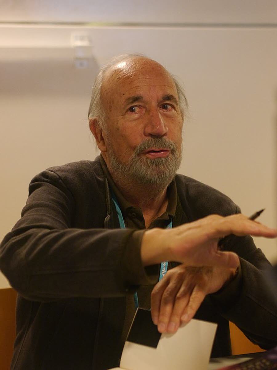 Le pionnier de la science-fiction en France Philippe Curval s'en est ...