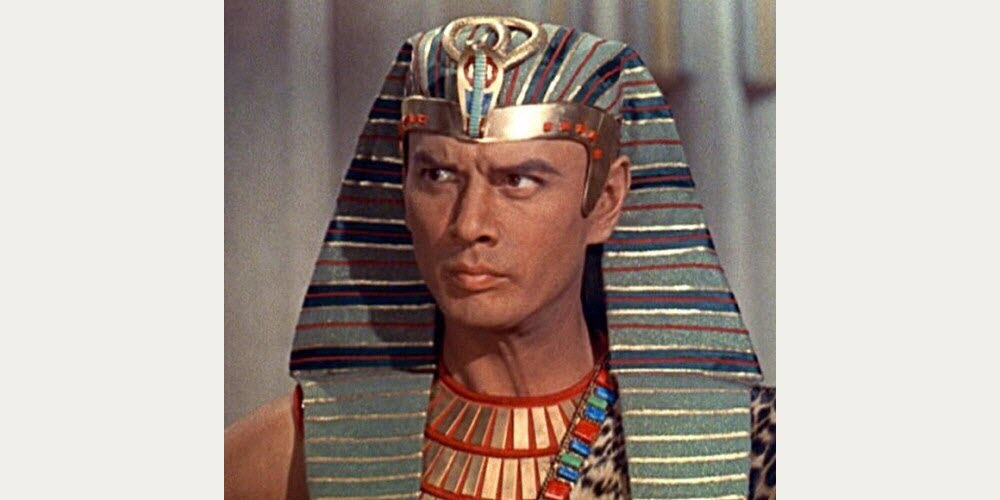 Yul Brynner: l'acteur iconique du cinéma et de la scène s'éteint à 65 Ans