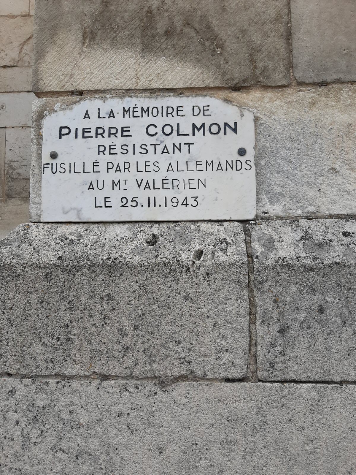 Le Souvenir français. Le résistant français Pierre Colmon